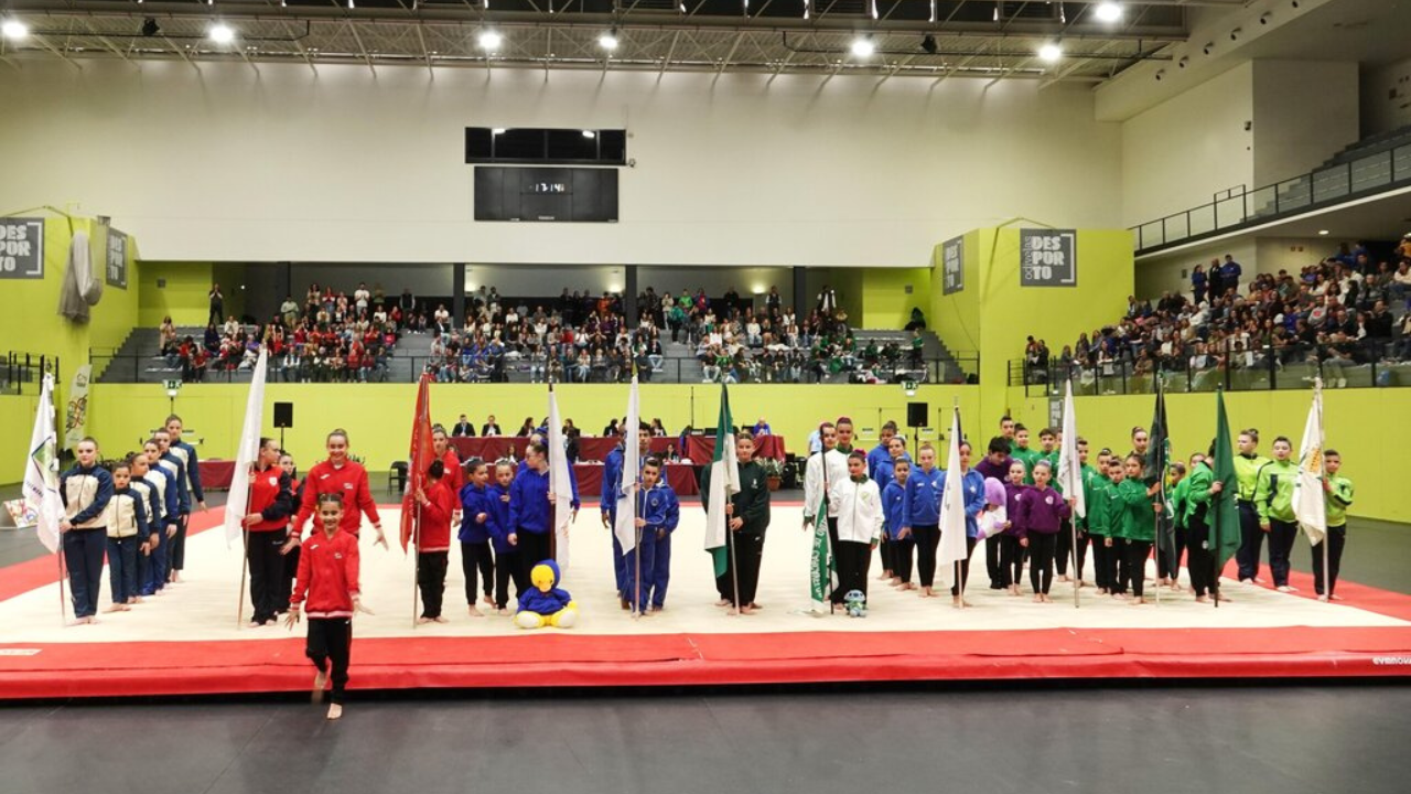 Multiusos de Odivelas palco de competição de ginástica acrobática ...